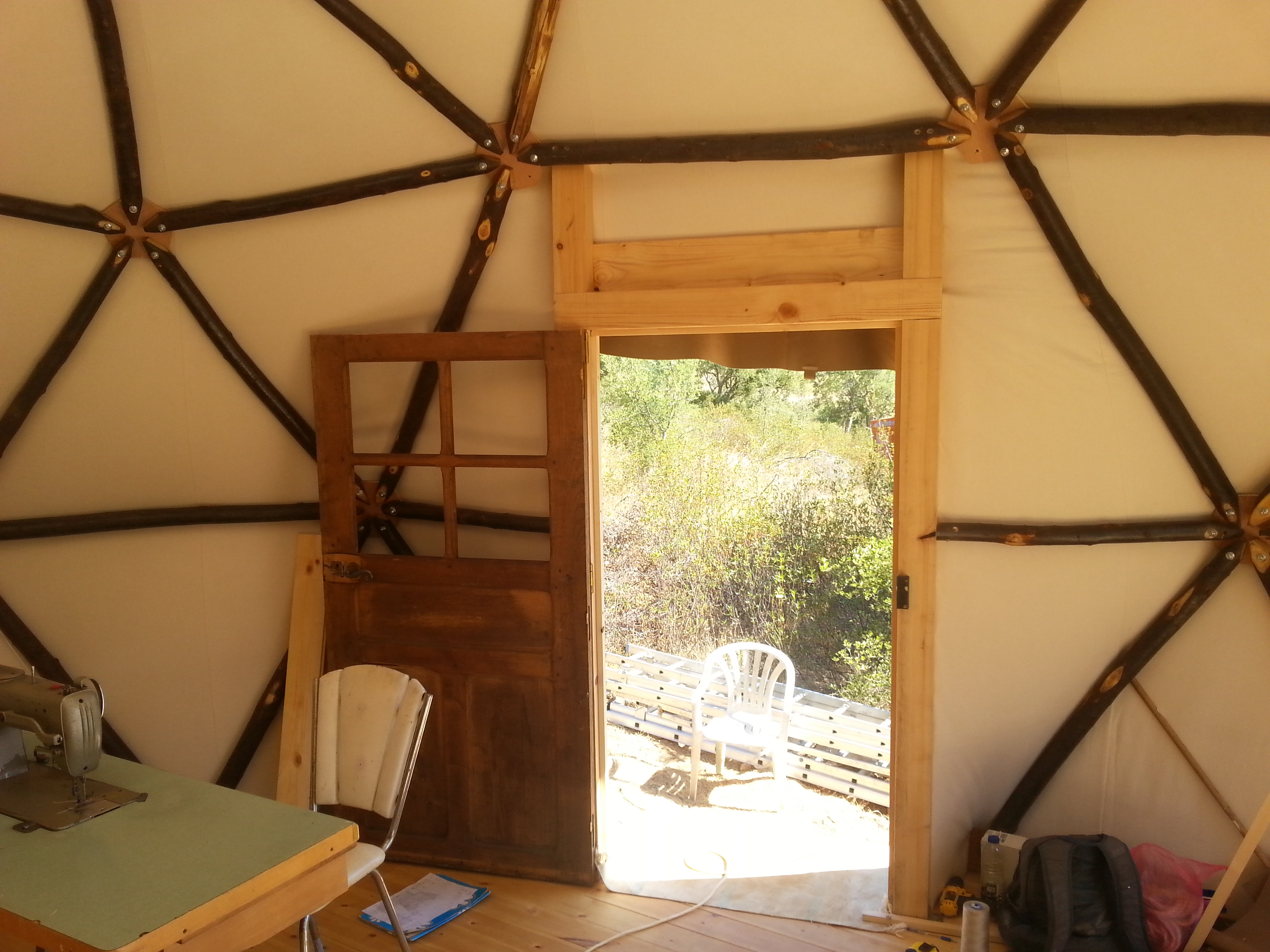 Les Dômes en Toiles – La maison dôme