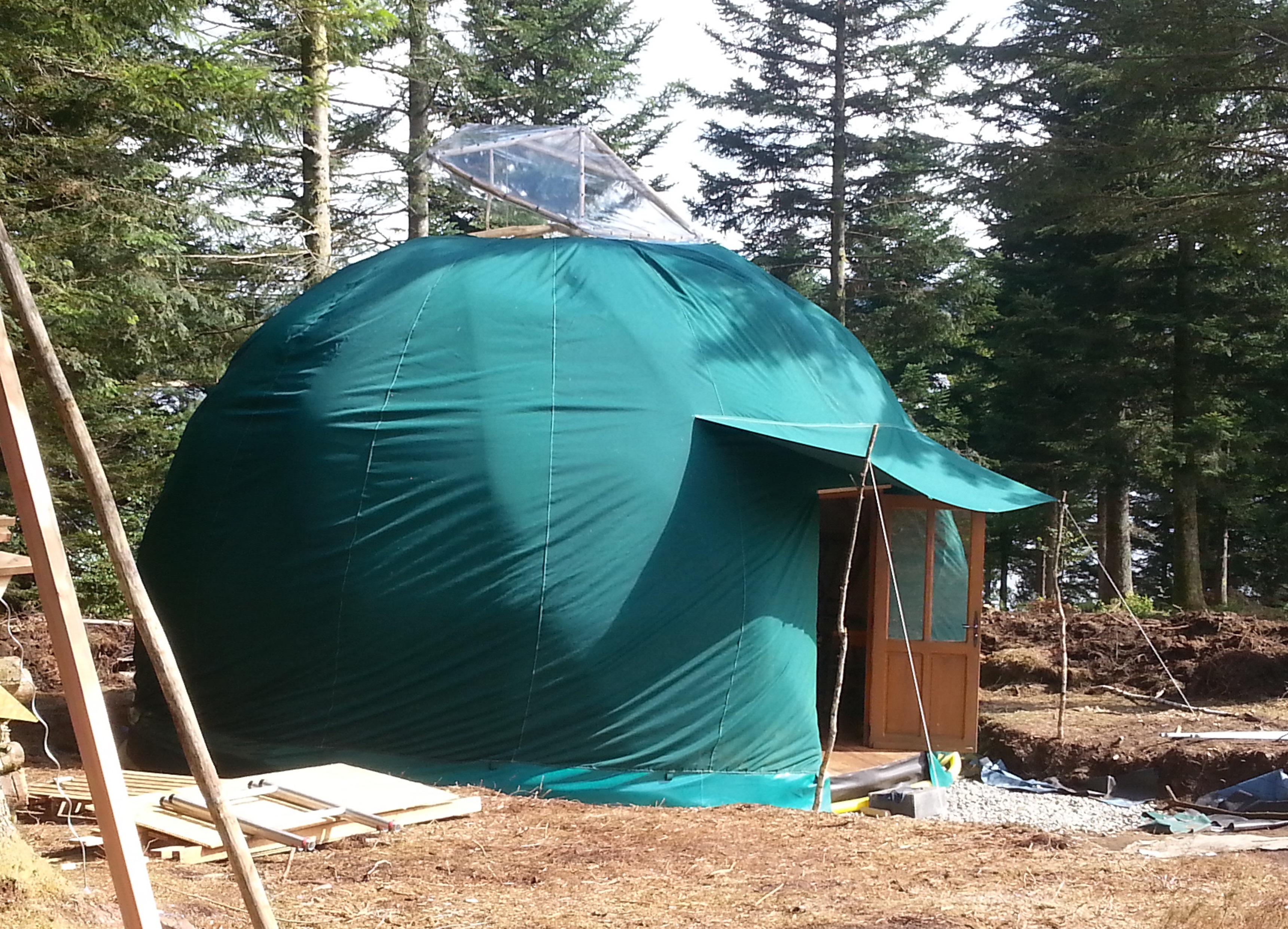 Les Dômes en Toiles – La maison dôme